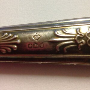 Vintage 1977 Queens Pattern Hallmarked Silver Handle Bread Knife ...