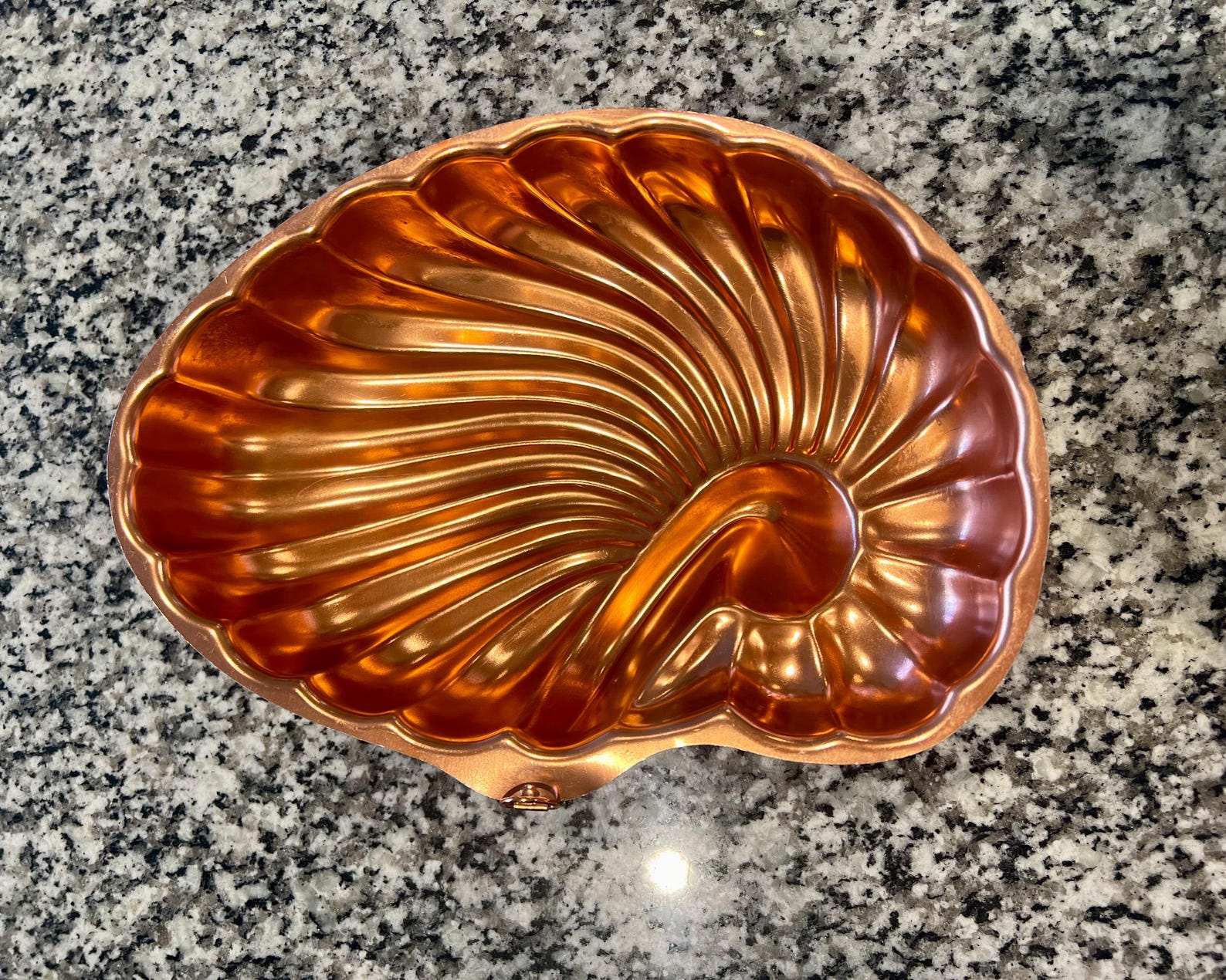 Vintage Copper Seashell Shaped Jello or Baking Mold 11" - Etsy