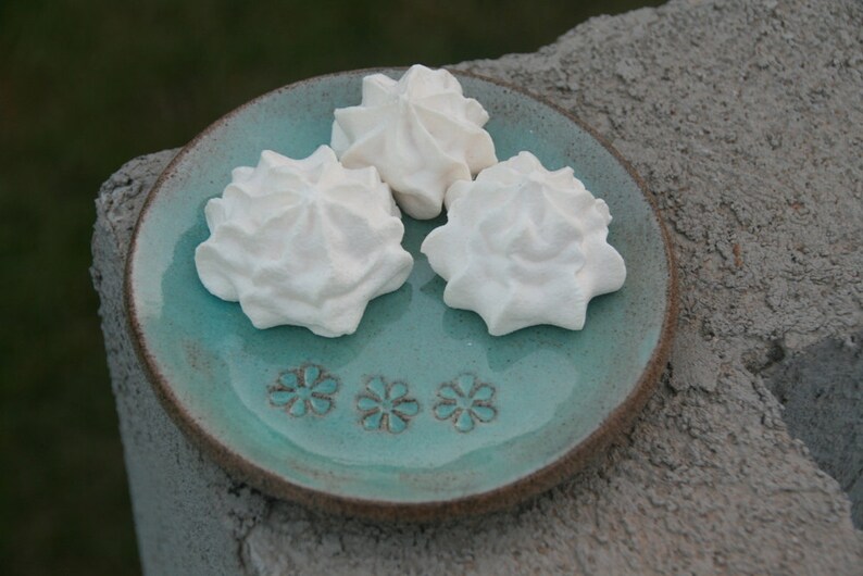 Set of Two Small Pottery Plates Small Ceramic Dishes Small - Etsy