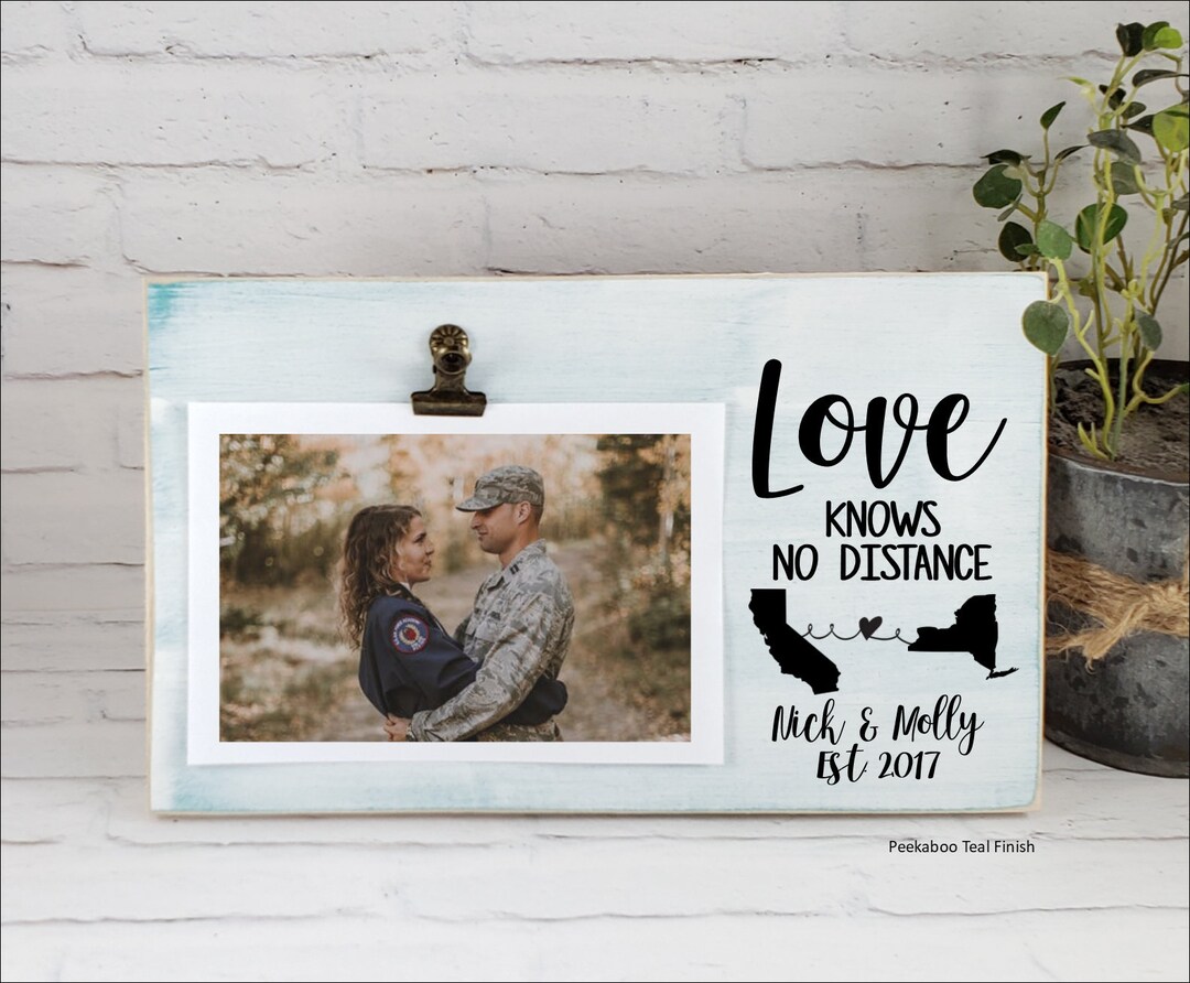 Love Knows No Distance Picture Frame, Personalized Anniversary Gift for ...