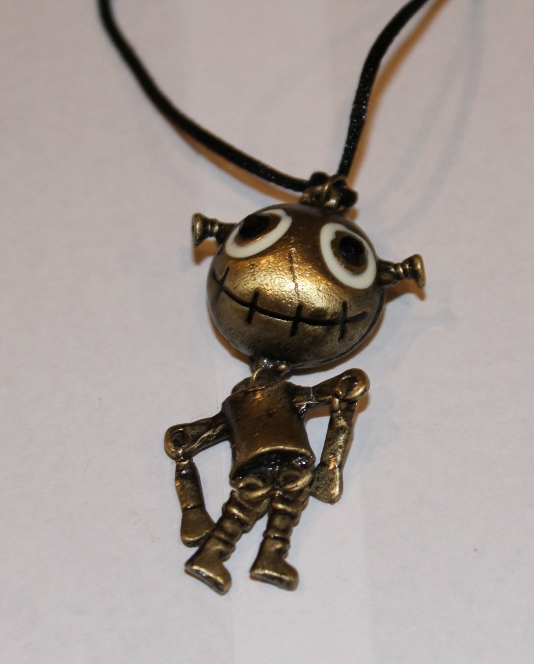 Gold Alien Fiona - Etsy