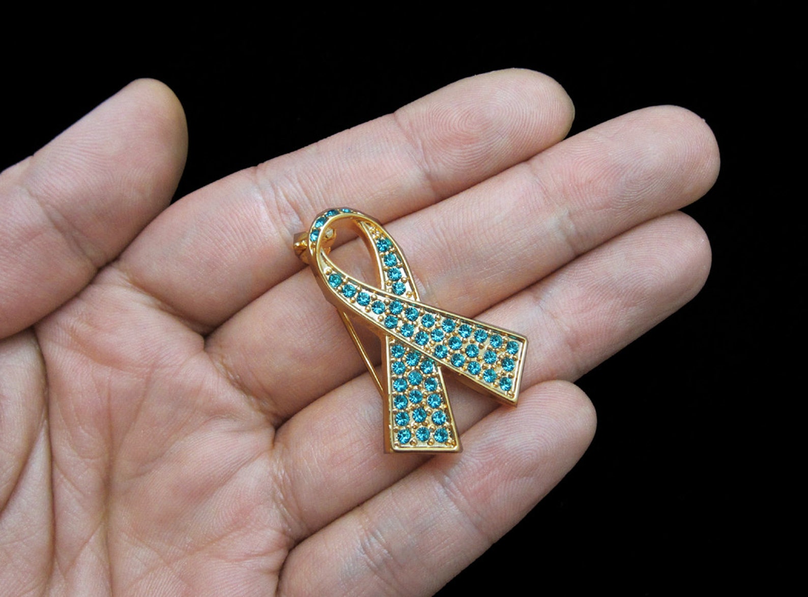 Crystal Teal Ribbon Bow Ovarian Cancer Awareness Brooch Pin Silver Tone ...
