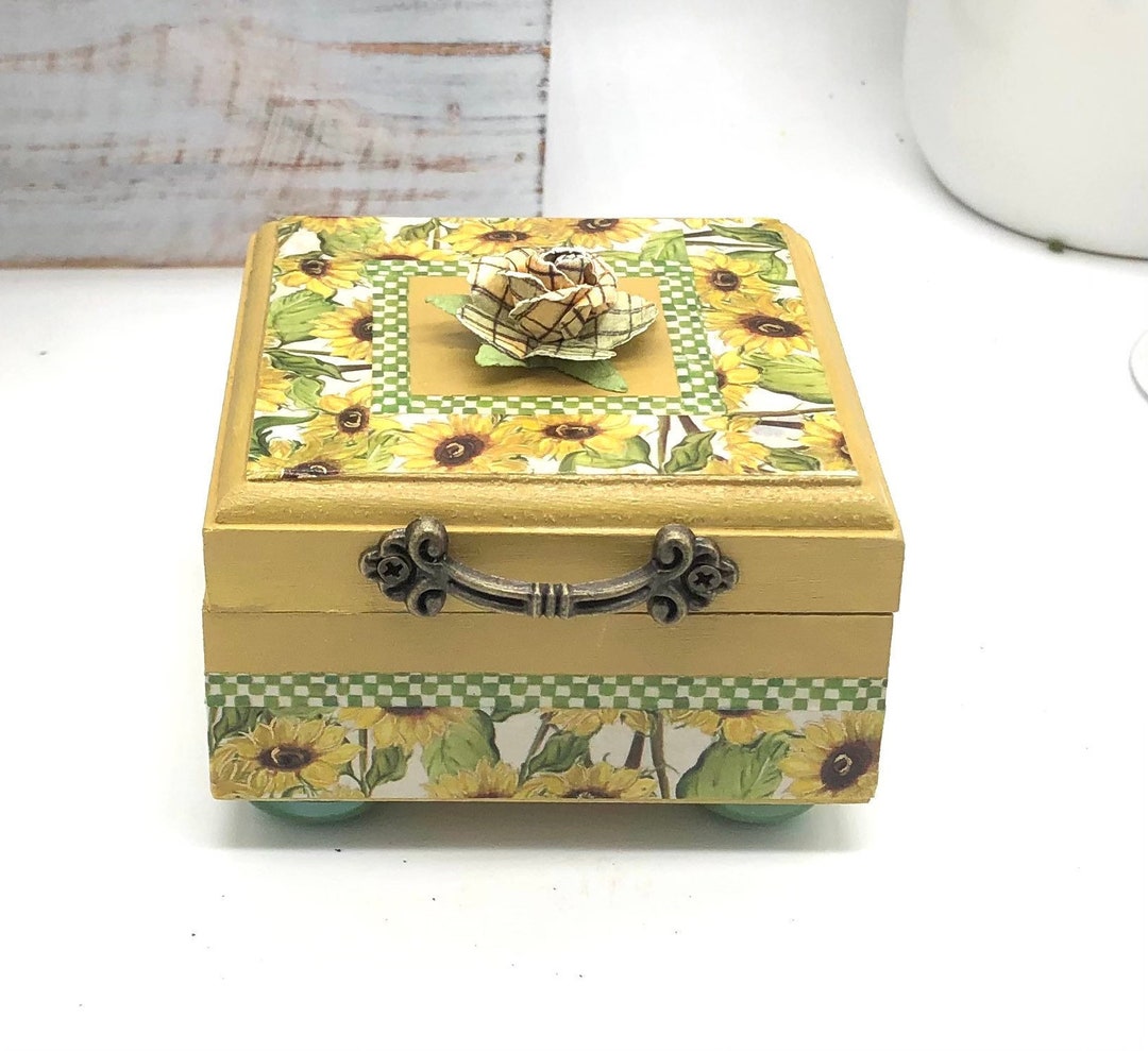 Tiny Sunflower Trinket Box With Lid, Small Pastel Yellow Jewelry Box ...