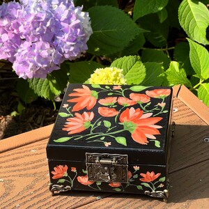 Hand Painted Victorian Style Flowered Keepsake Box, Trinket Box - Etsy