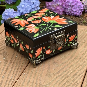 Hand Painted Victorian Style Flowered Keepsake Box, Trinket Box - Etsy