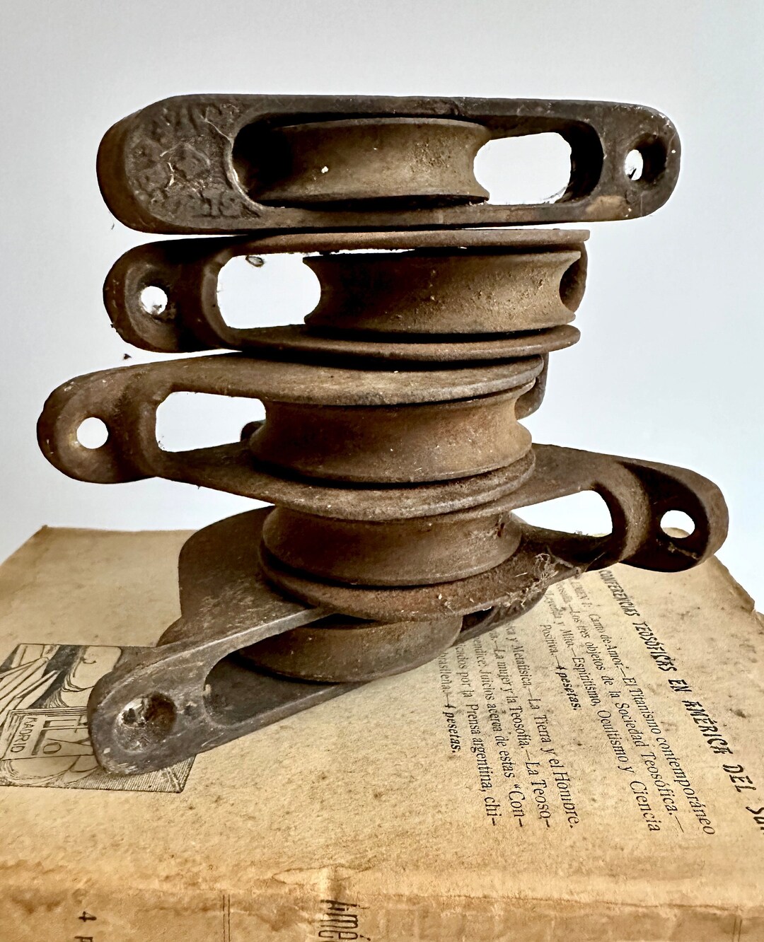 5 Wooden Window Sash Pulleys, Cast Iron Window Restoration Hardware - Etsy