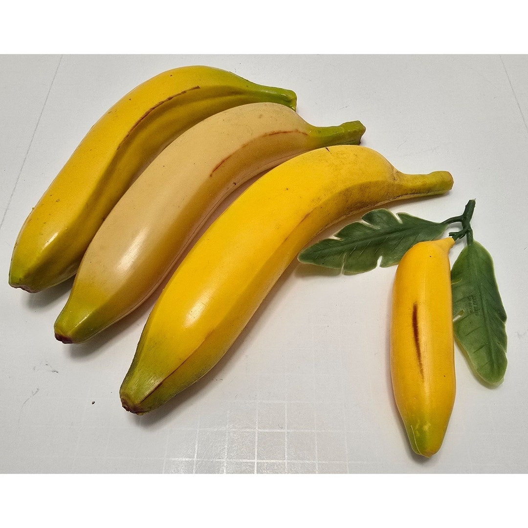 Lot of 4 Vintage Fake Plastic Food Props Yellow Bananas Faux Prop ...