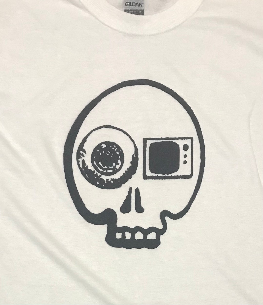 TV Eye T-shirt - Etsy