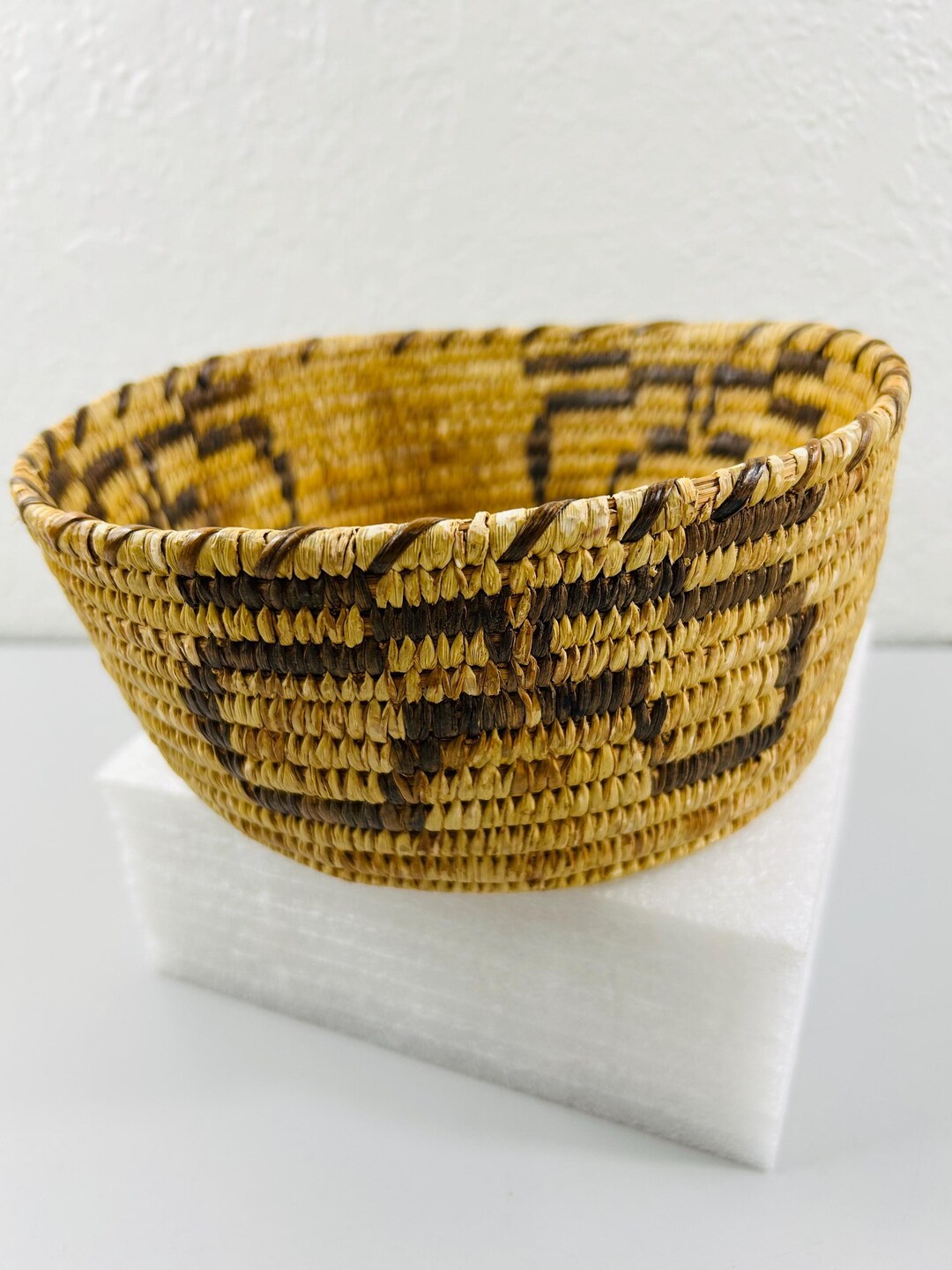 Vintage Wicker Basket Woven Coil Native American Folk Art Stylized ...