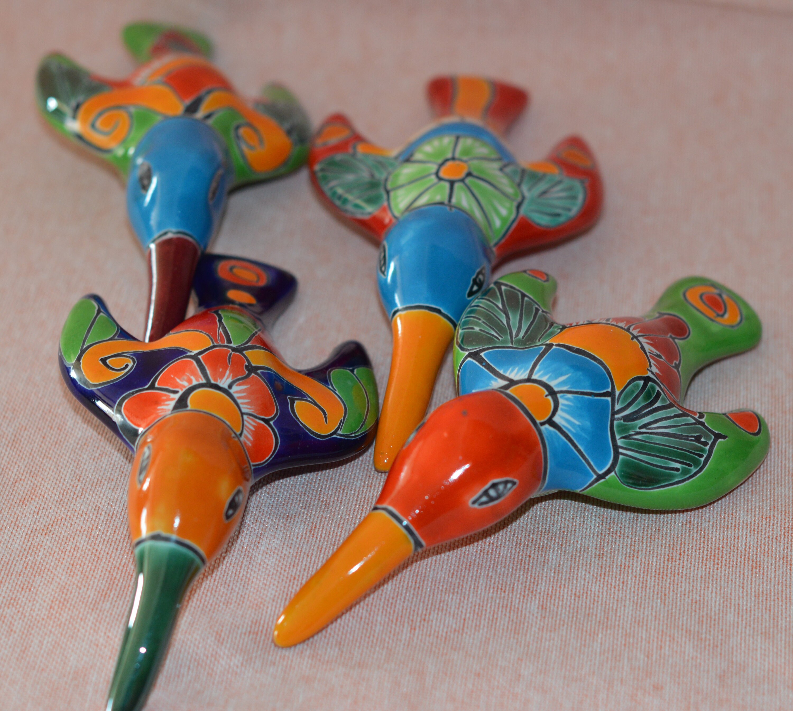 4 Pequeños Colibri de talavera - Etsy España