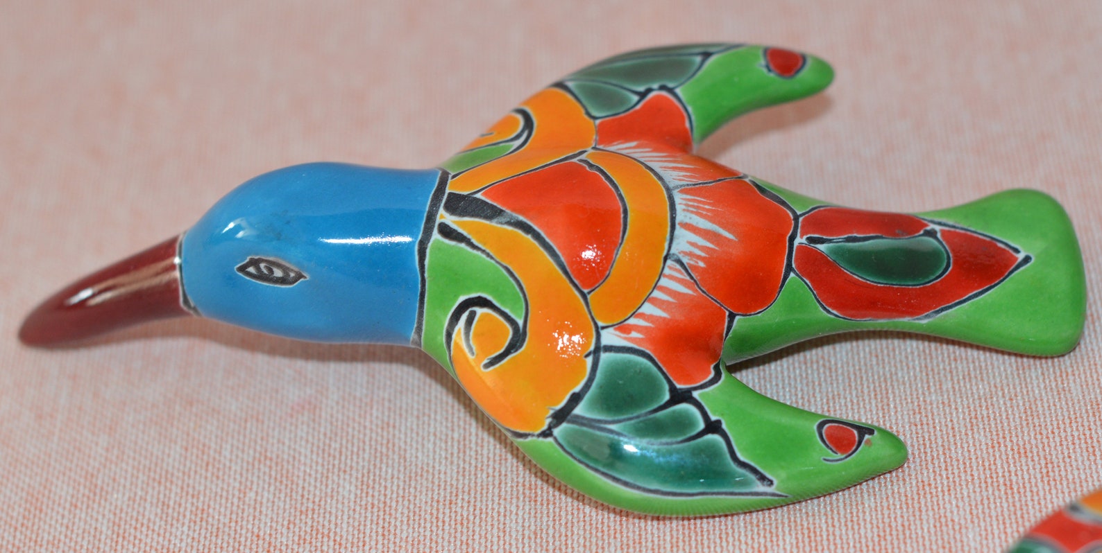 4 Pequeños Colibri de talavera - Etsy España