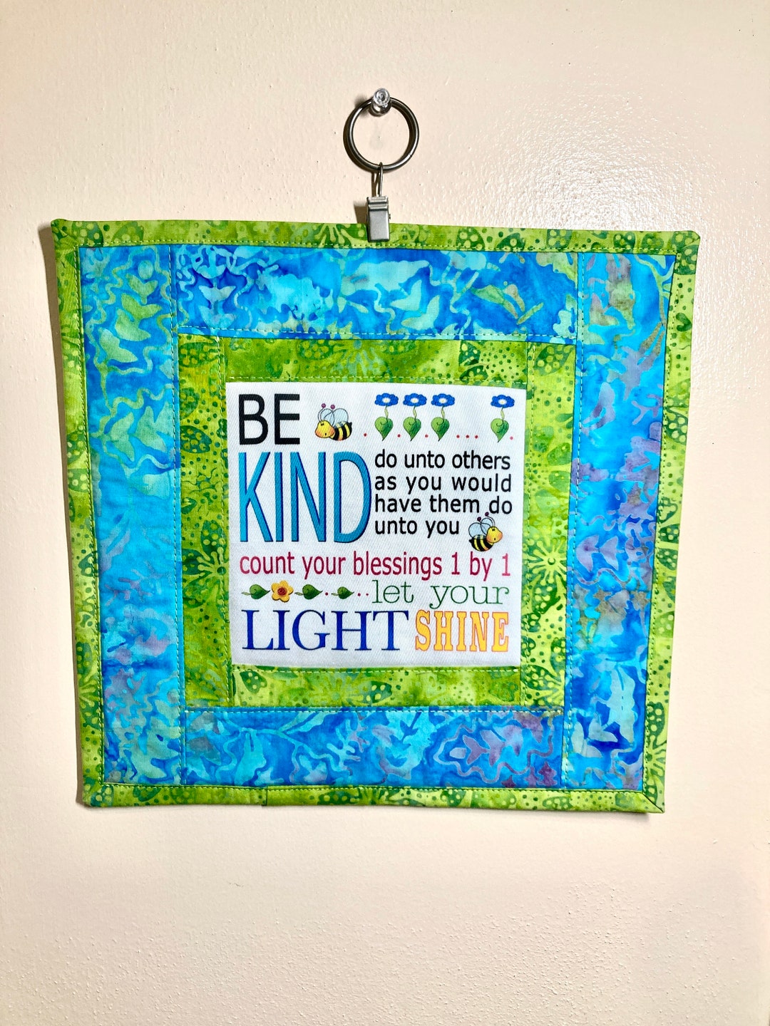 Batik Inspirational Bible Verse Art Quilt Wall Hanging Be Kind - Etsy