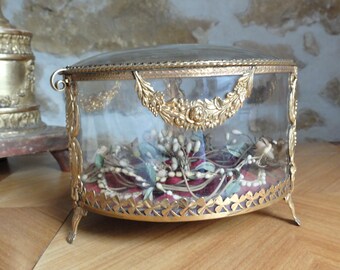 Crown display case | Etsy