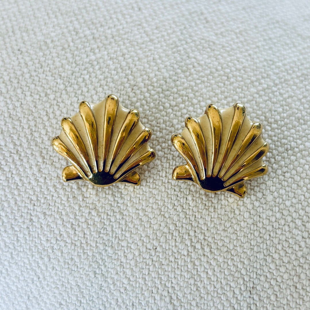 Vintage Monet Ivory Enamel Gold Tone Clip on Shell Earrings - Etsy