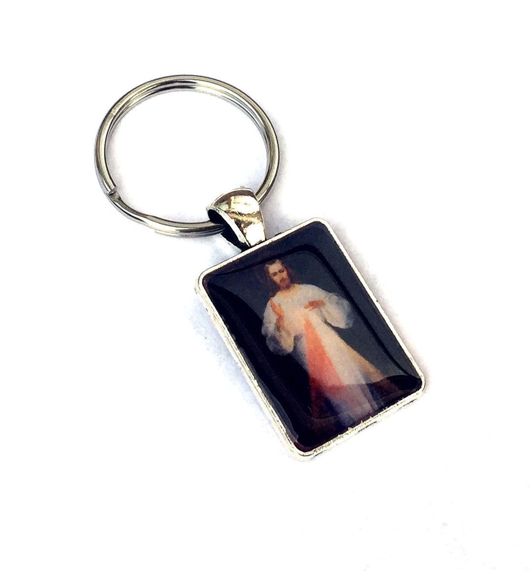 Divine Mercy Jesus Key Chain - Etsy