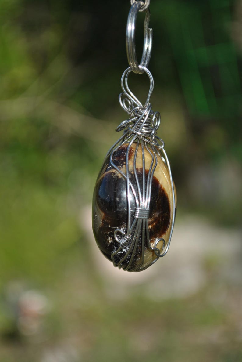 Septarian Stone Chain Pull: Handcrafted Stainless Steel Wire-wrapped ...