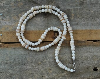 Red Lip Shell | Etsy