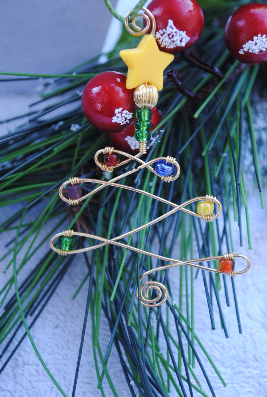 Custom Christmas Tree Ornament; Wire Tree Ornament; Gift Charm; Present ...