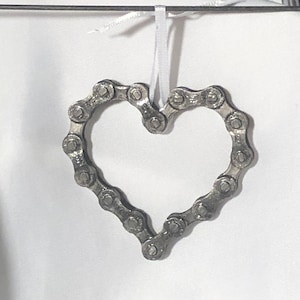 Upcycled Bike Chain Heart "mini" - Etsy