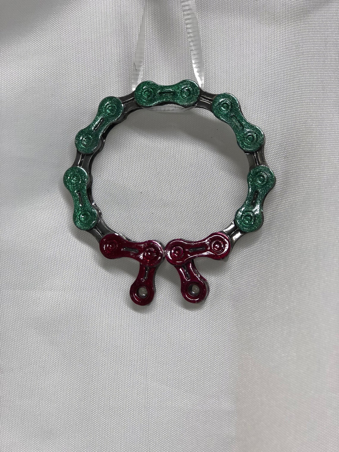 Upcycled Bike Chain Wreath-with-bow Ornament - Etsy