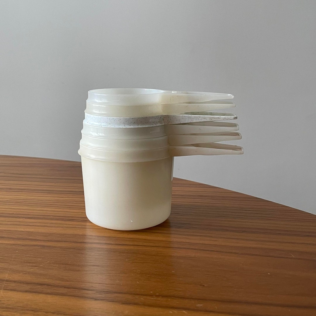 Tupperware Measuring Cups, Set of Six, Vintage Measuring Cups, Vintage ...