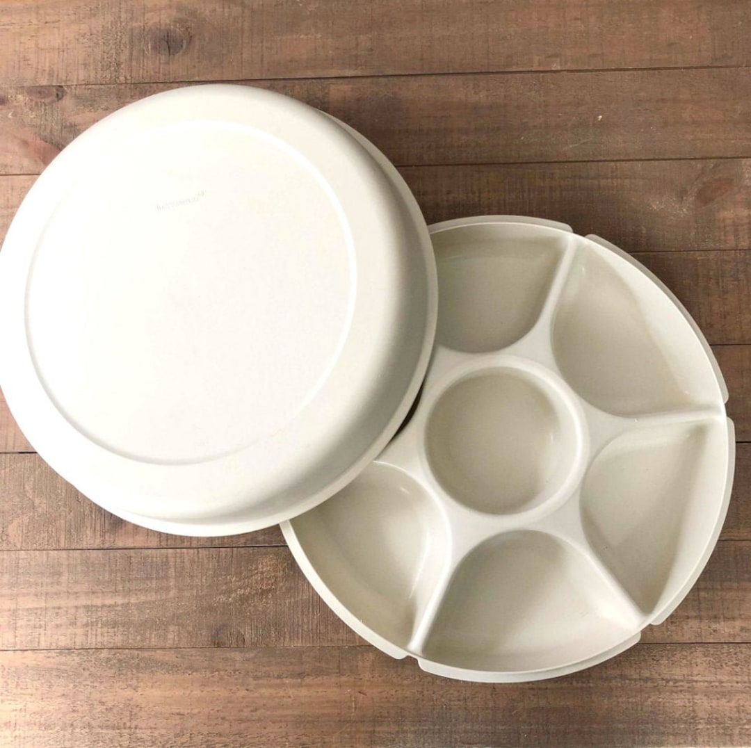 Tupperware Divided Veggie Tray With Lid, Color: Light Almond, Vintage ...