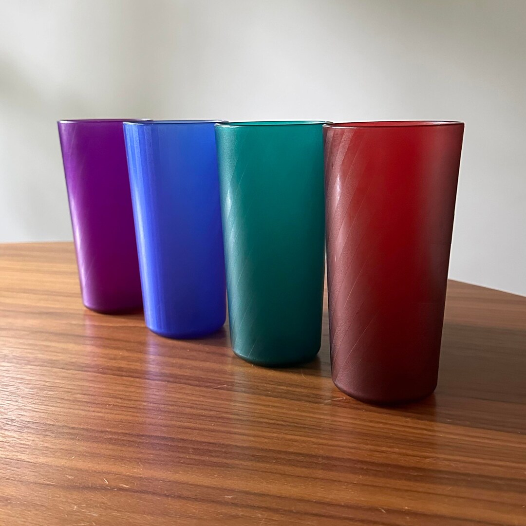 Vintage Tupperware Cups Set of Four Vintage Tupperware - Etsy