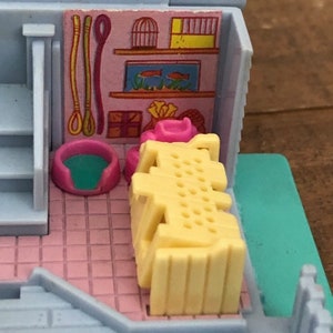 1993 Pet Shope Polly Pocket, Vintage Polly Pocket, Pet Shop Compact ...