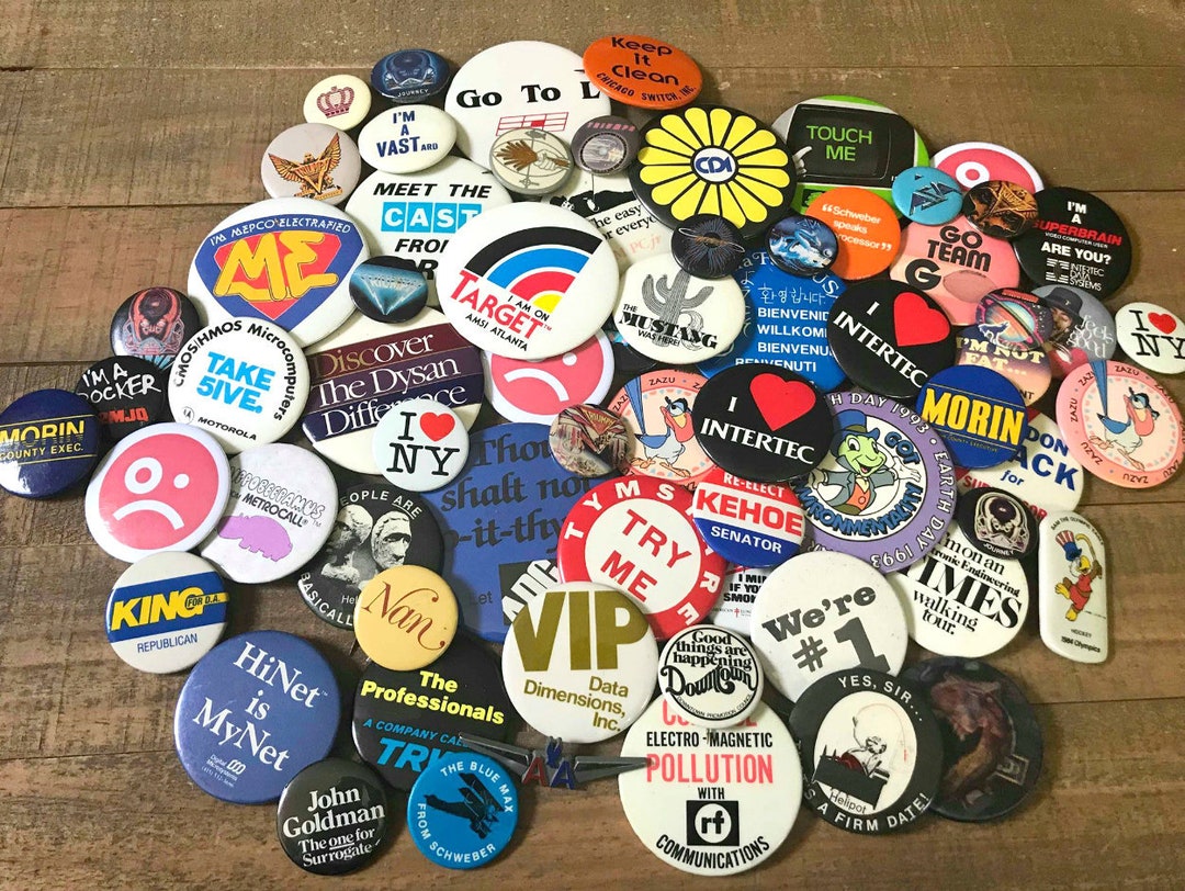 Vintage Set of Pinback Buttons, Set of 10, Vintage RANDOM Set of ...