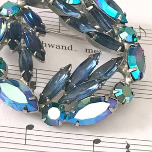 Weiss Brooch, Vintage Weiss Wreath Brooch, Blue AB Crystals ...