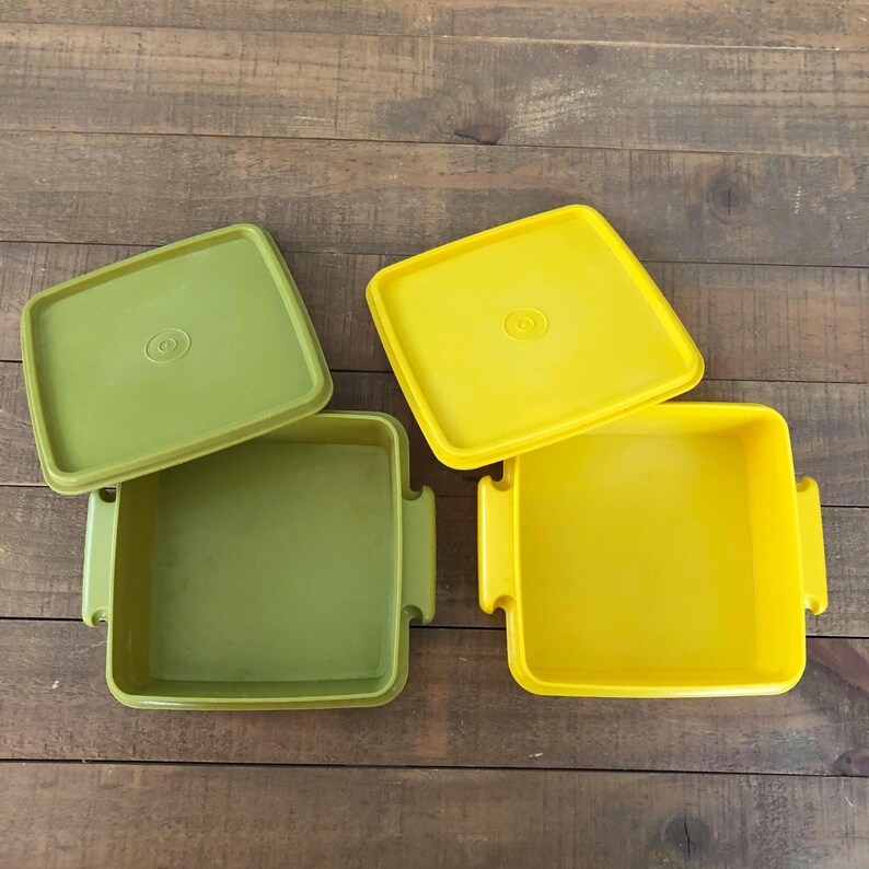 Tupperware Sandwich Keepers Set of Two 1362 Vintage - Etsy