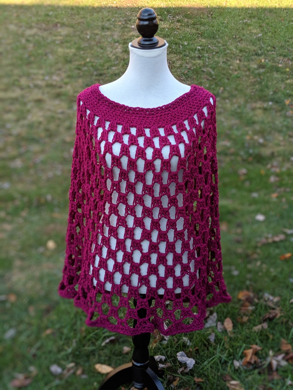 Maroon Crochet Poncho for Women. Handmade Crochet Capelet | Etsy