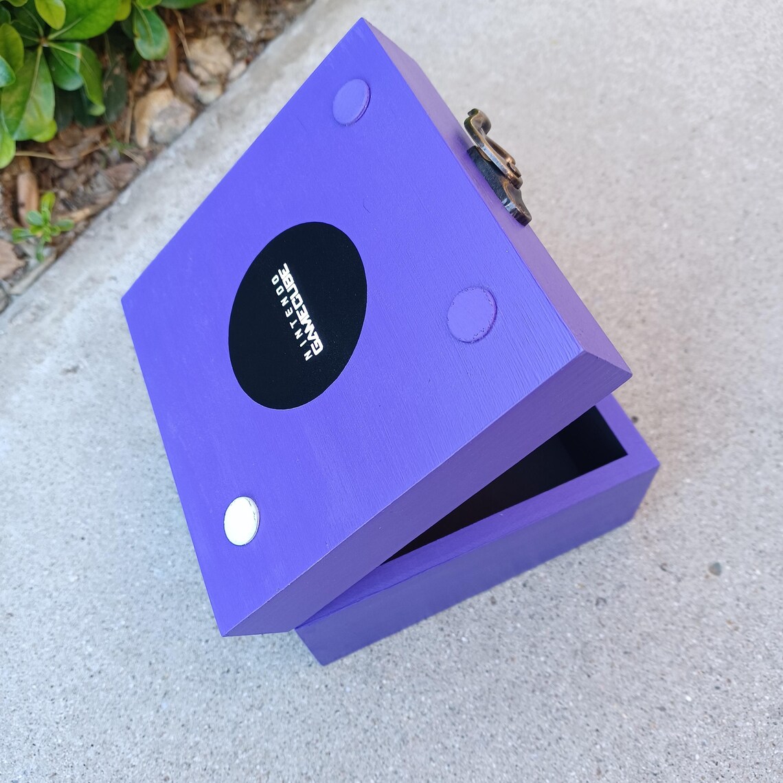 Nintendo Gamecube Game Console Facsimile (miniature) Trinket / Jewelry ...