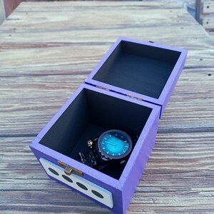Nintendo Gamecube Game Console Facsimile (miniature) Trinket / Jewelry ...