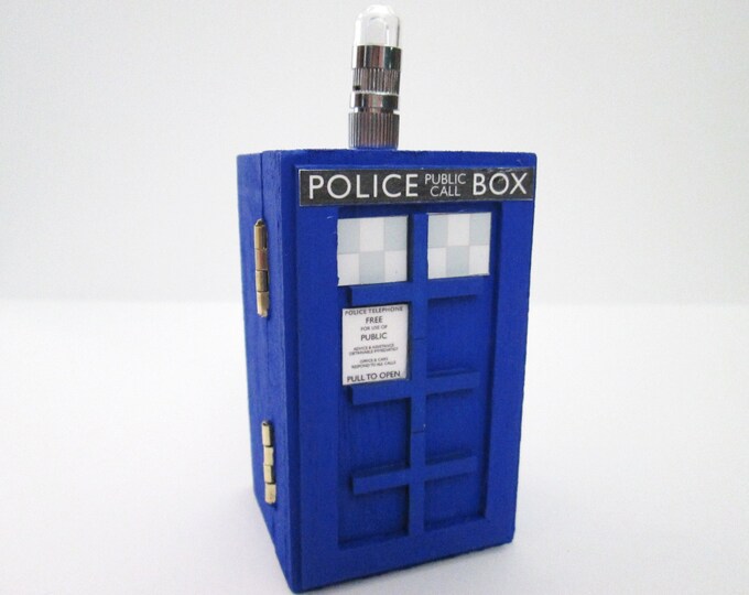 Doctor Who dr Who Inspired Light up Tardis police Box Trinket / Jewelry ...