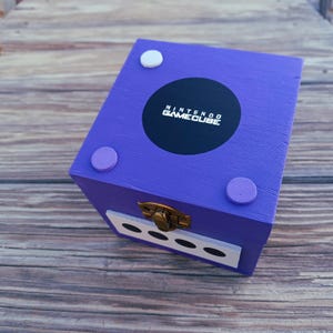Nintendo Gamecube Game Console Facsimile (miniature) Trinket / Jewelry ...