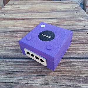 Nintendo Gamecube Game Console Facsimile (miniature) Trinket / Jewelry ...
