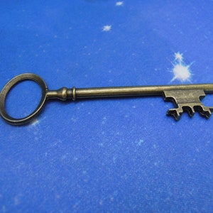 Key - Skeleton Key - Magic Key - Key Magic - Key to Heart - Skeleton ...