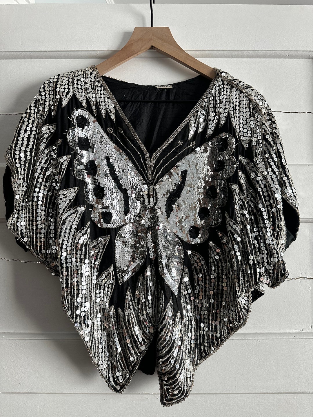 Stunning Vintage, Sequin, Silk Butterfly Top! Size S-m - Etsy