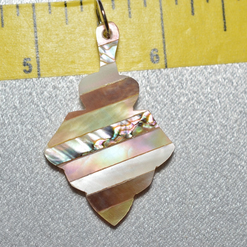 Intarsia Pendant - Etsy