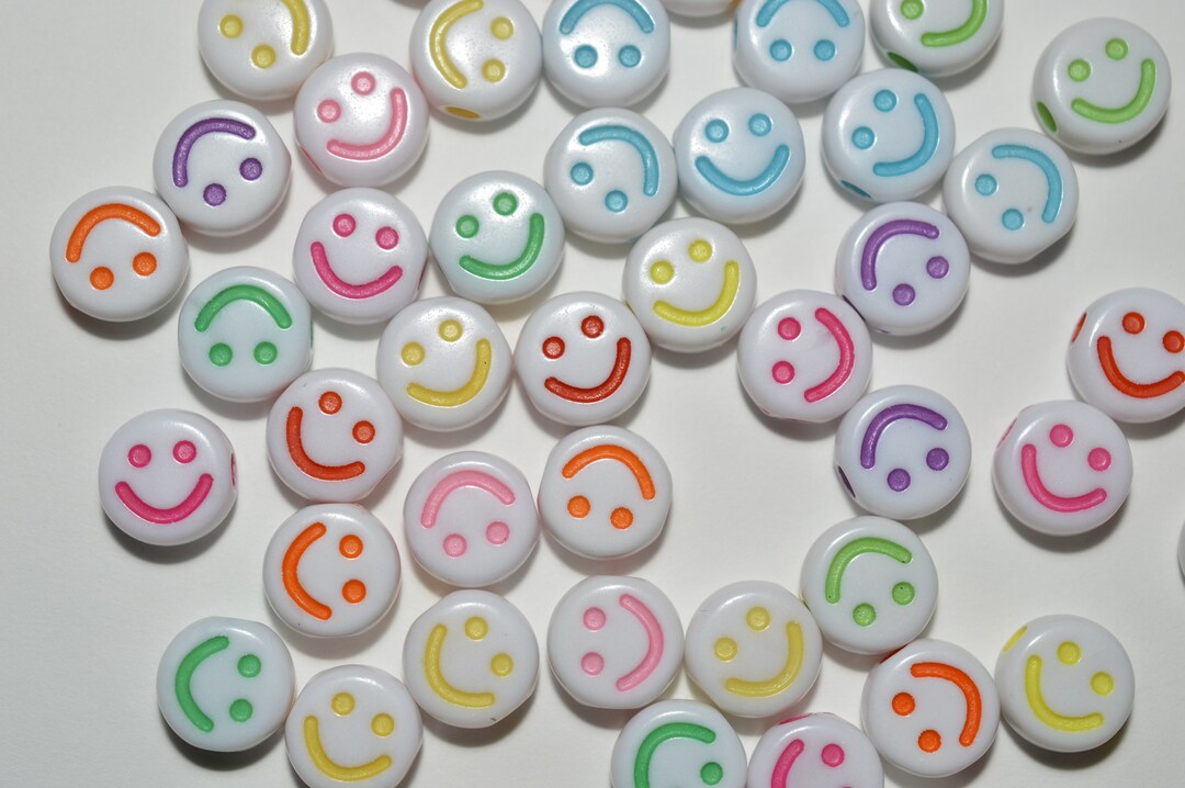 Acrylic 9mm Assorted Color Smiley Face Beads, White Background, Multi ...