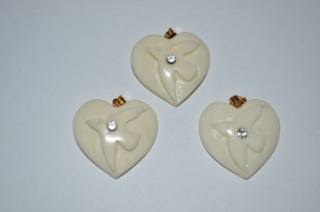 Vintage Bone Carved Heart & Dove Pendant With Crystal Set Into Dove ...