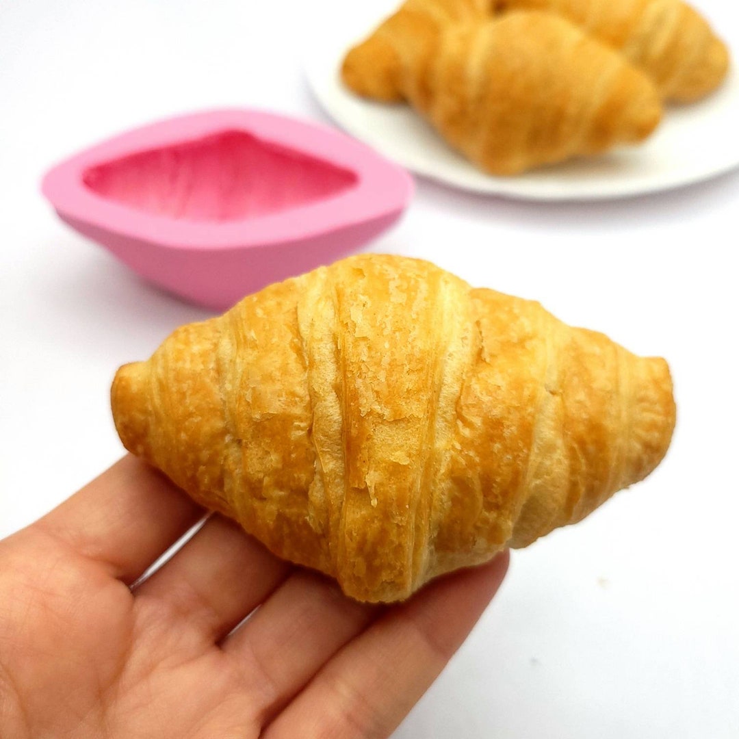 Mini Croissant Bread Silicone Mold, Chocolate Mold, Candle Dessert Mold ...