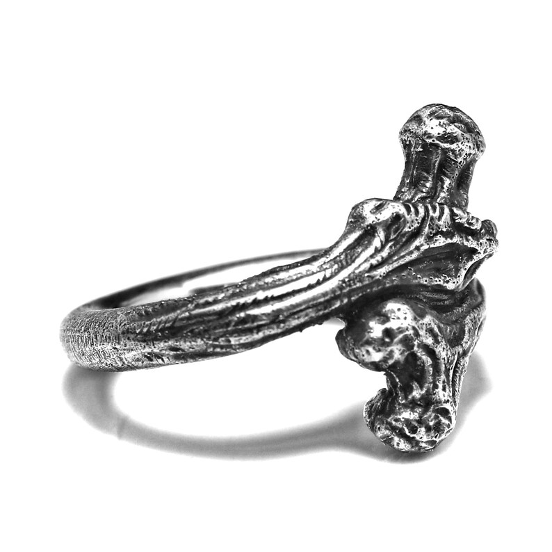 925 Sterling Silver Femur Ring / Silver Bones Ring / Skull - Etsy