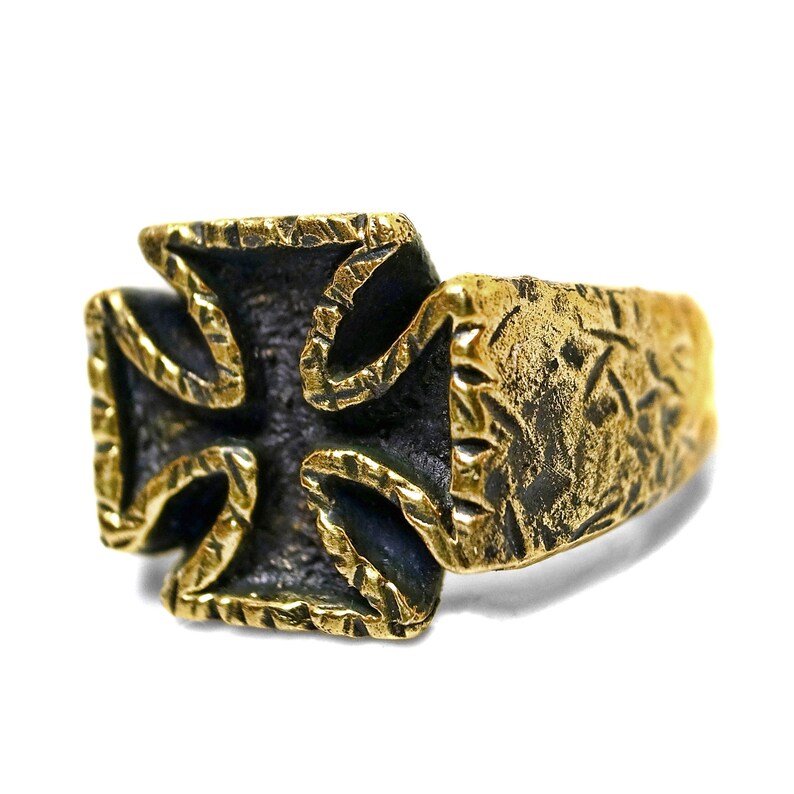 Solid Brass Old Patee Cross Ring / Gothic Ring / Goth Ring / | Etsy