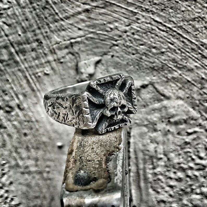 925 Sterling Silver Old Patee Cross With Skull Ring / Silver | Etsy