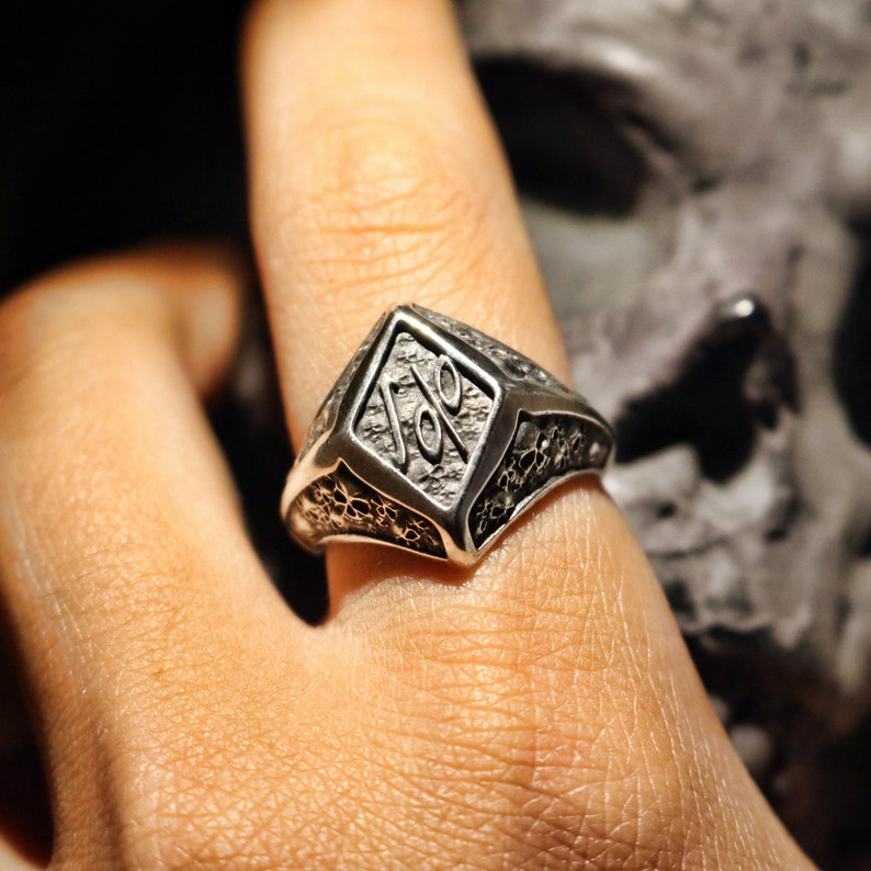 925 Sterling Silver 1% Skull Ring / bones ring / rocker ring / | Etsy