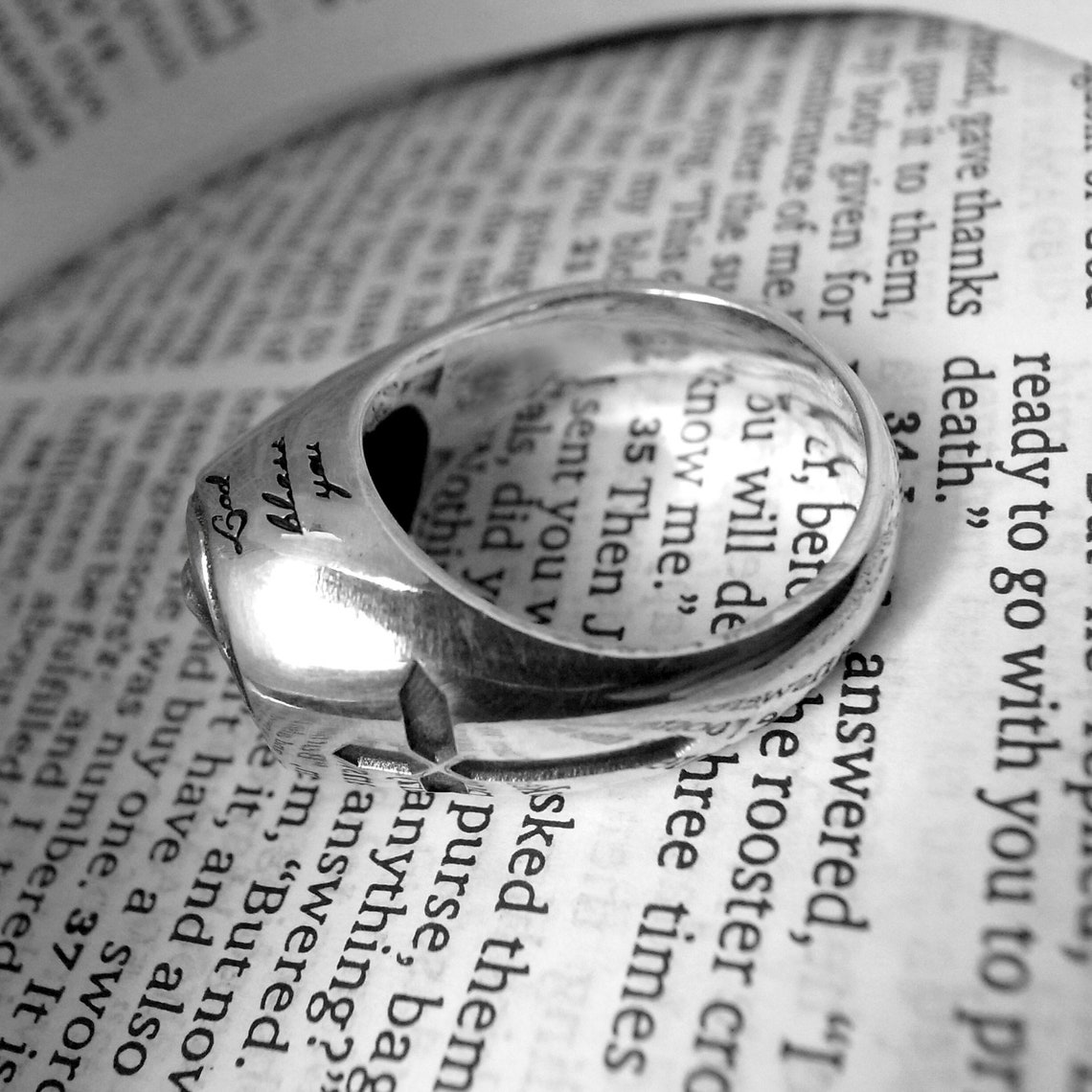 925 Sterling silver Jesus Ring / silver christian ring / | Etsy