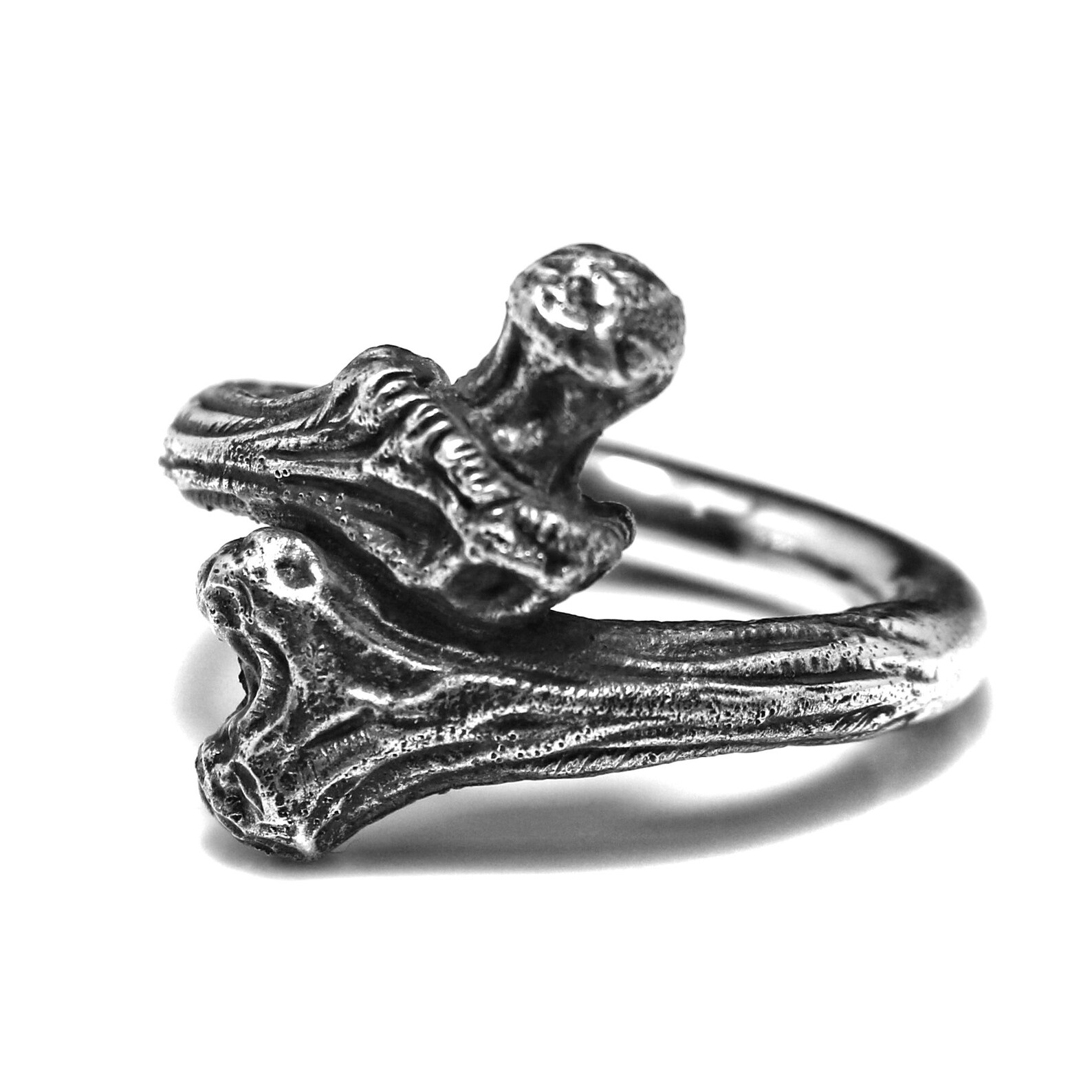 925 Sterling Silver Femur Ring / Silver Bones Ring / Skull - Etsy