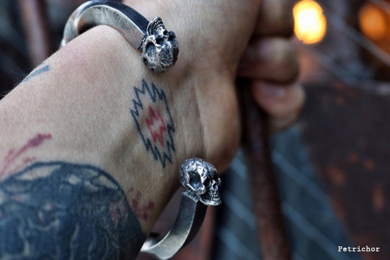925 Sterling Silver Skull Twisted Bangle Bracelet / Skull Silver Bangle ...